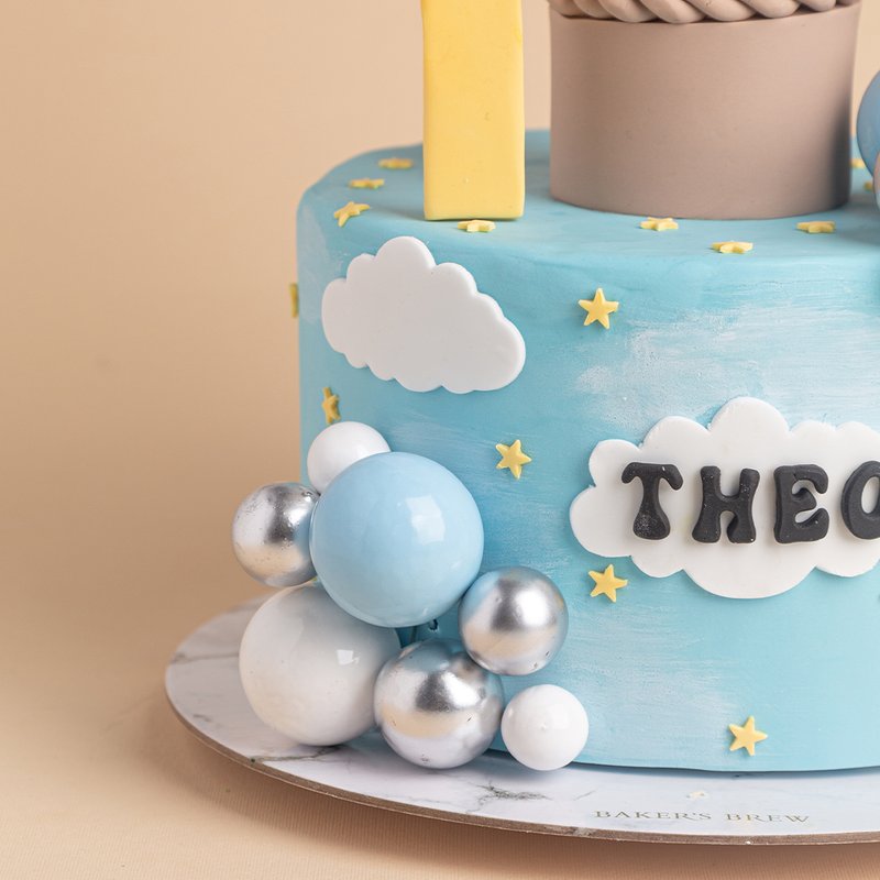 Baker's Brew | Baby Bear on Clould Nine Cake