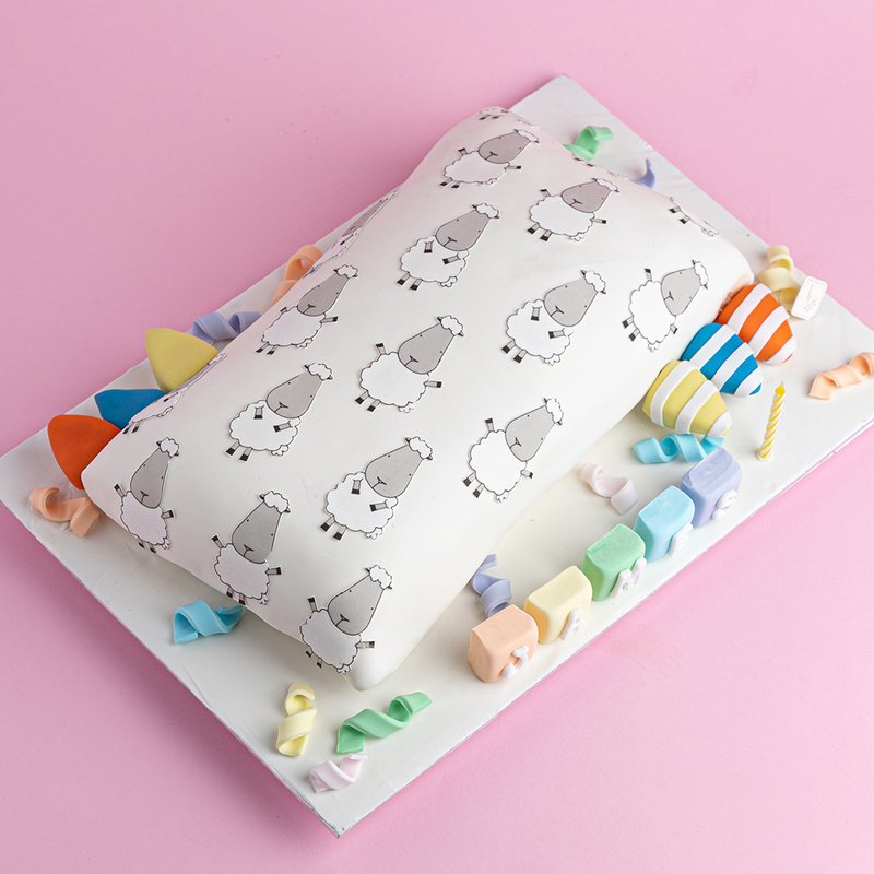 Baa Baa Sheepz® Bedtime Buddy Cake