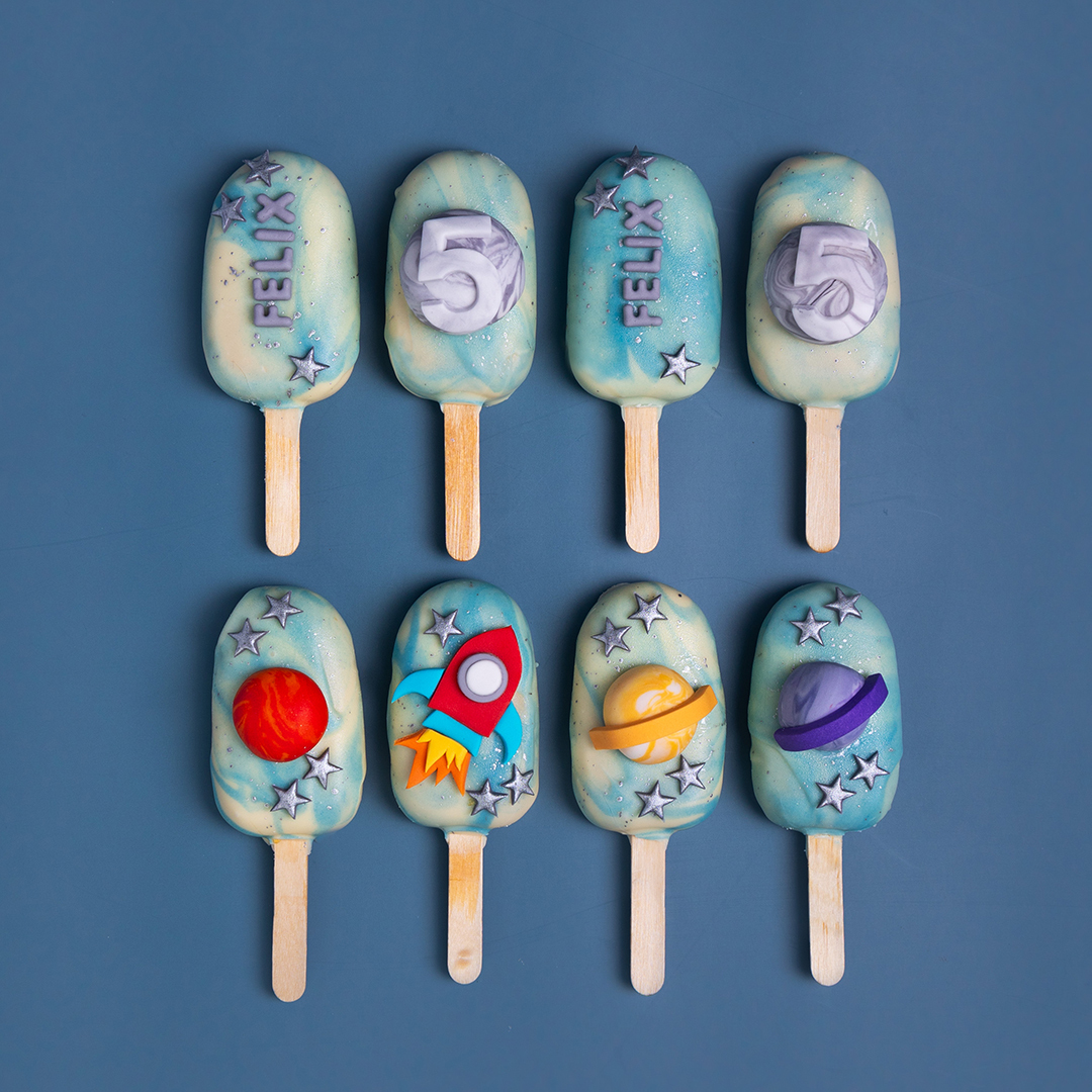 Outer Space Cakesicles | Baker's Brew Customised Cakes
